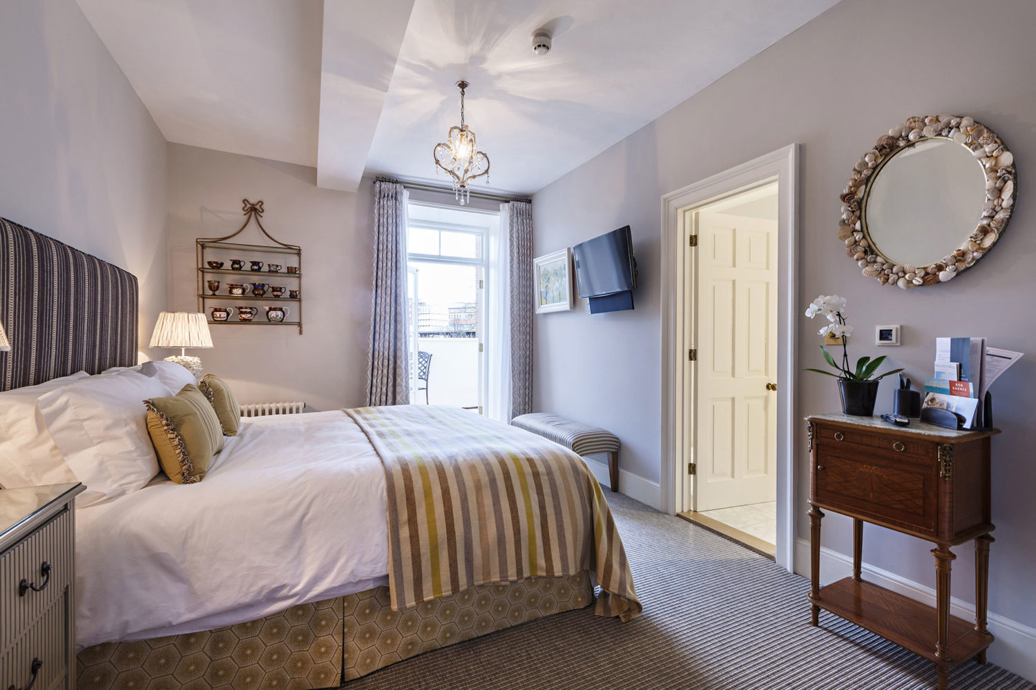 Room 9 | Luxury Bedrooms | The Assembly House